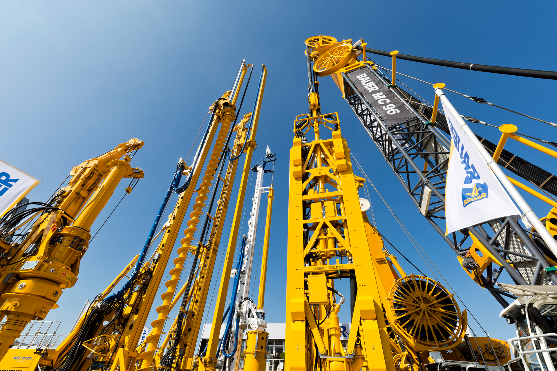 Coppia multifunzione Bauer in primo piano al Bauma - Perforare